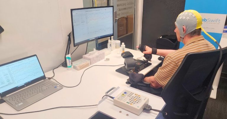 Brain-computer interface could enhance hand mobility for stroke ...